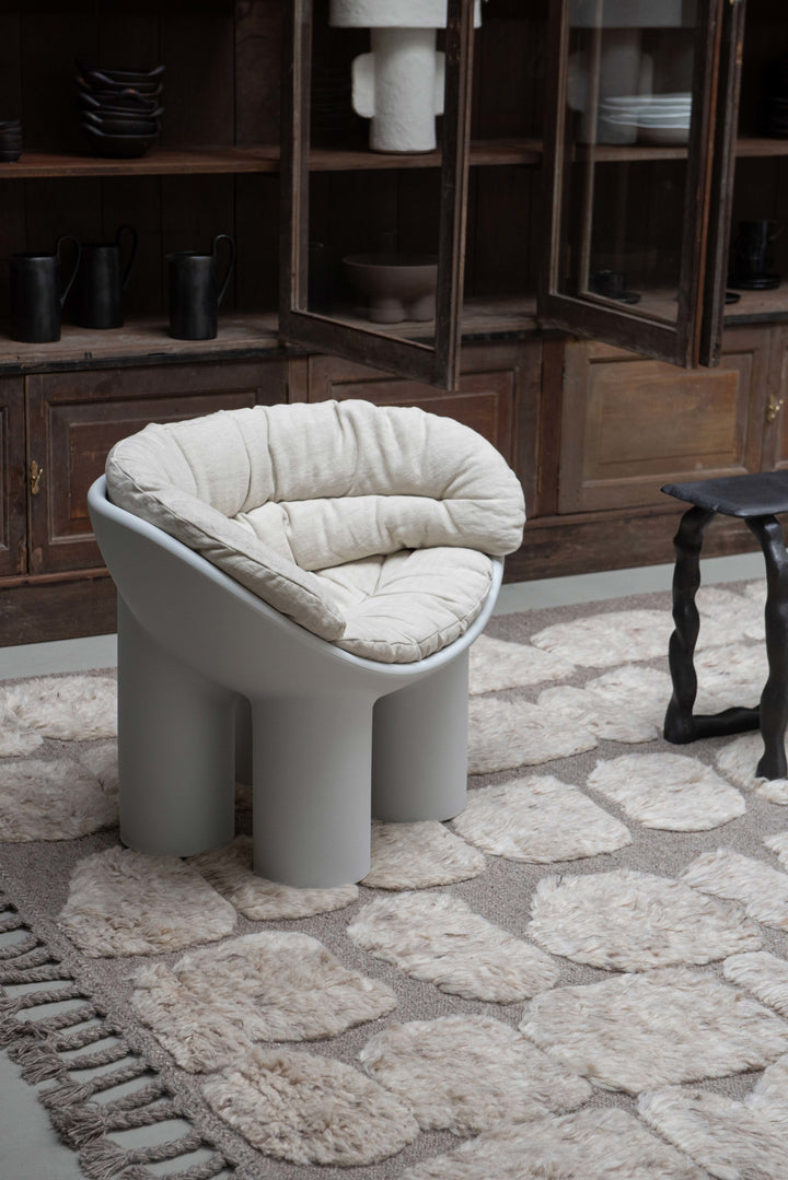 Roly poly concrete – Oui